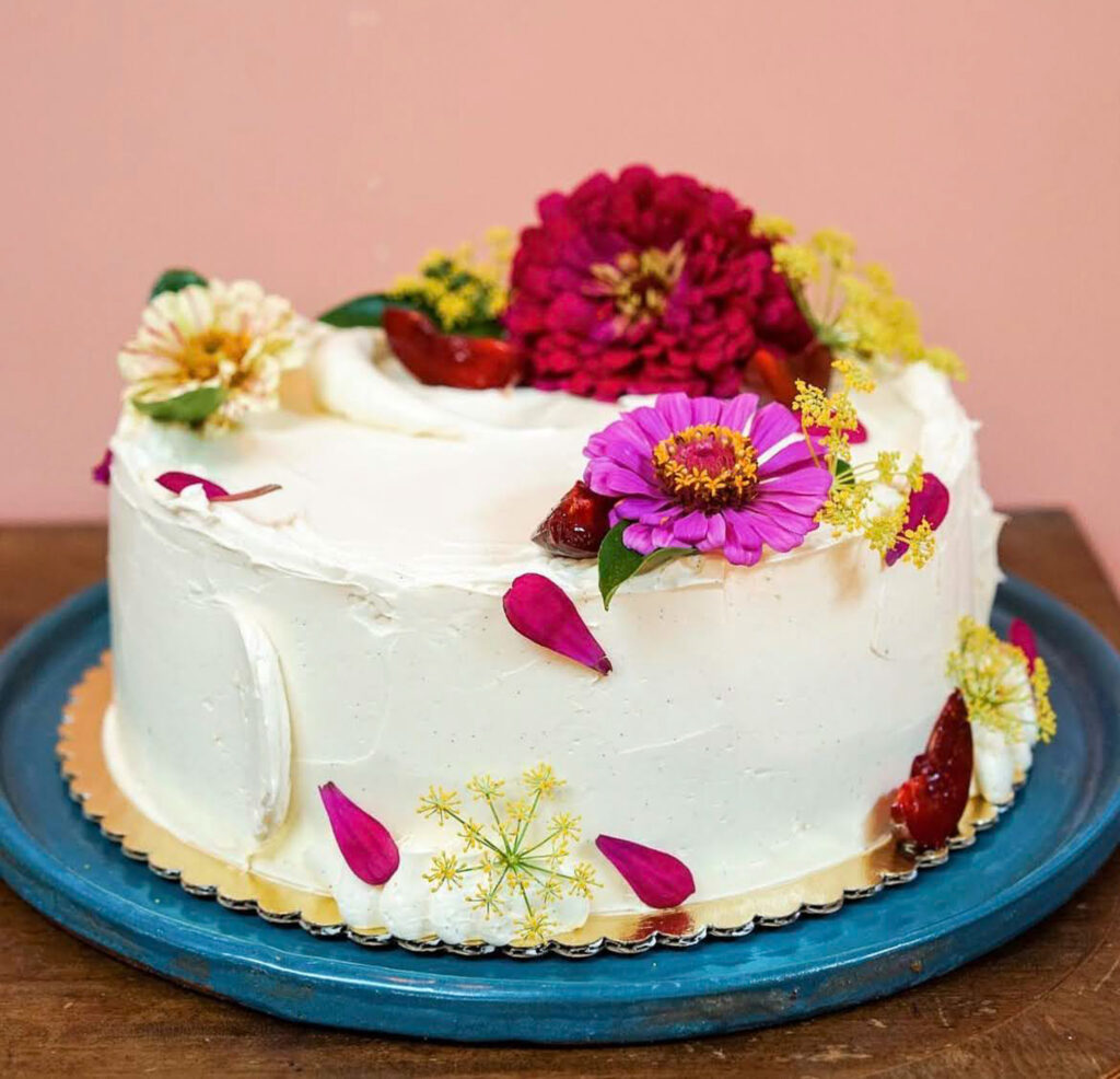 Cakes - The Dutchess